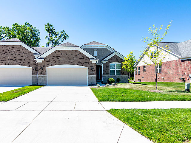 48749 Rockview Road, Novi, MI 48374 | Vis-home